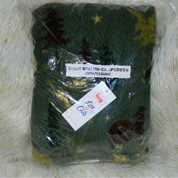 lug | Bags | Lug Cuddle Throw Fall Box 223 Plush Sherpa Camp Green ...